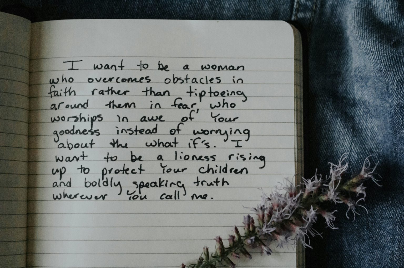 Journal vs Diary Writing: What is the Difference?